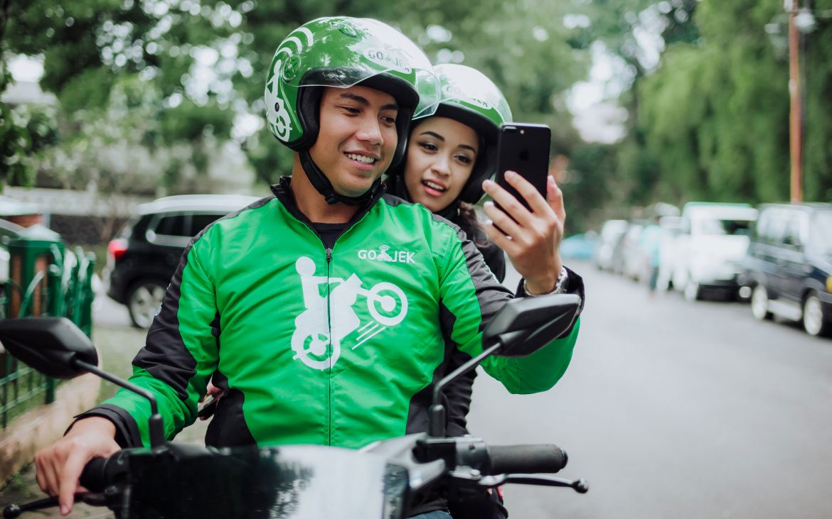 The Limits of Silicon Valley: How Indonesia’s GoJek Is Beating Uber ...